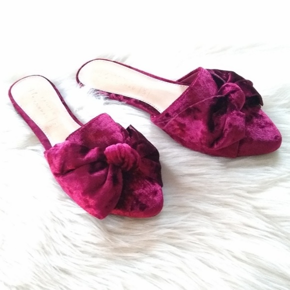 LC Lauren Conrad | Shoes | Lc Lauren Conrad Wine Velvet Knot Front ...
